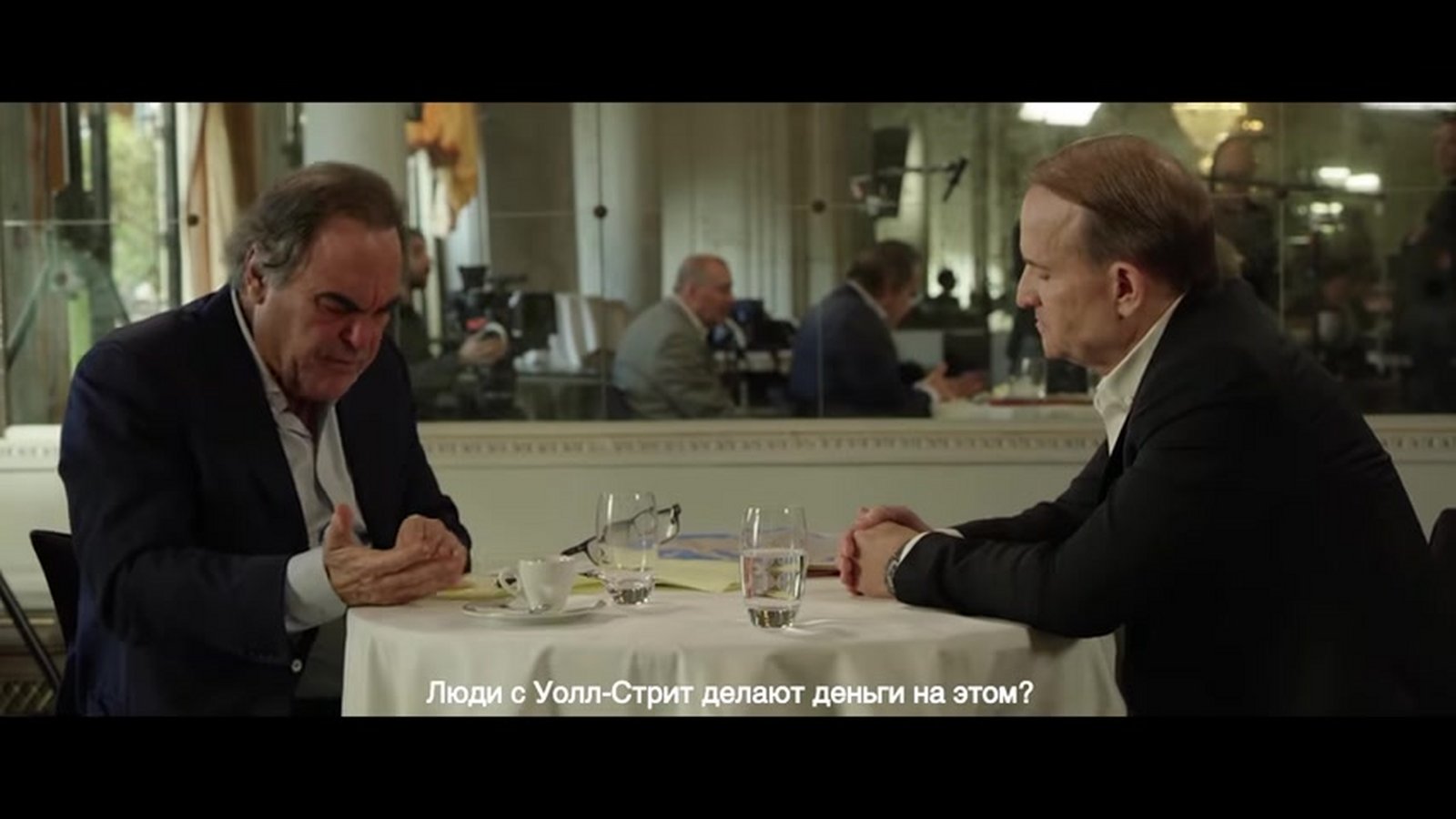 Revealing Ukraine: Stream, Blu-ray, 4K UHD oder DVD - VIDEOBUSTER