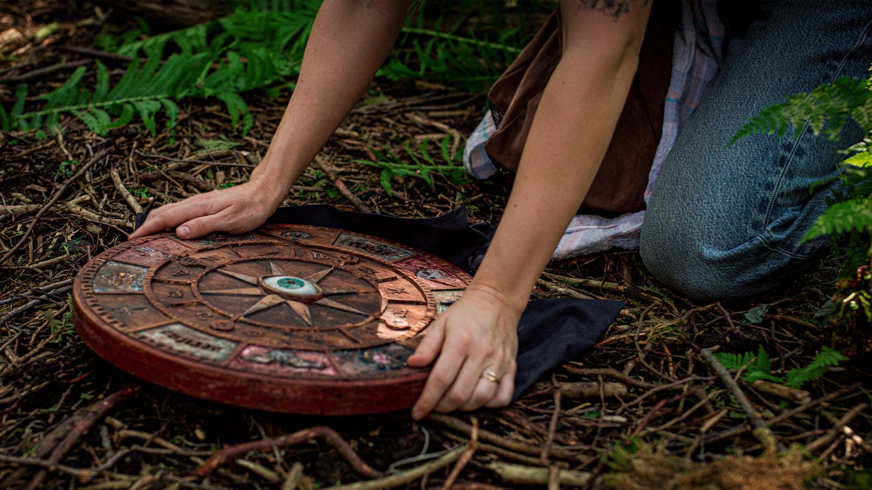 Witchboard: Stream, Blu-ray, 4K UHD oder DVD - VIDEOBUSTER
