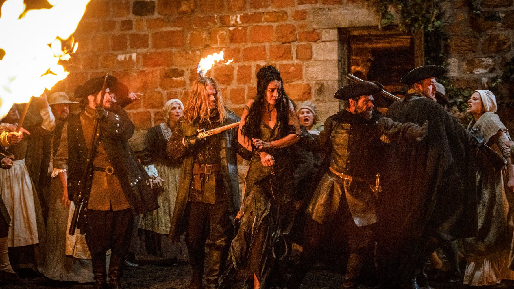 Witchboard: Stream, Blu-ray, 4K UHD oder DVD - VIDEOBUSTER