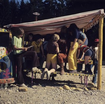 Krempoli: DVD oder Blu-ray leihen - VIDEOBUSTER.de