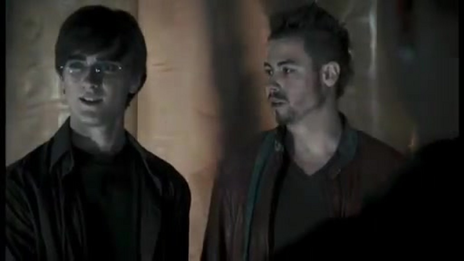 Howling 8 - Blue Moon: Stream, Blu-ray, 4K UHD oder DVD - VIDEOBUSTER