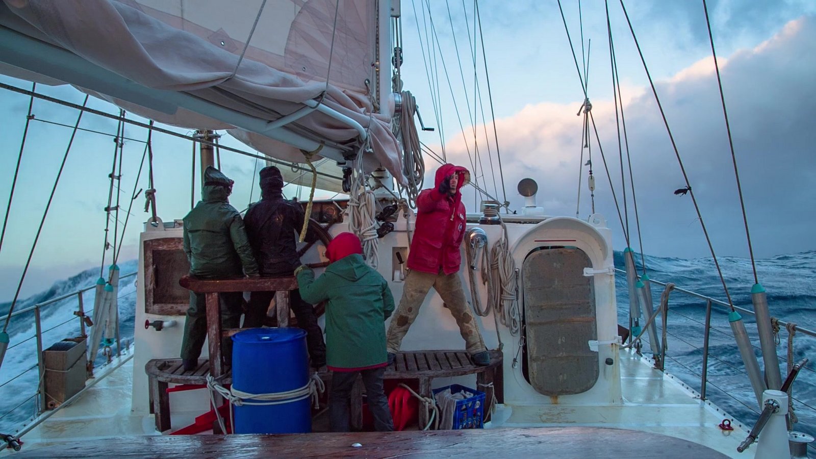 Expedition Infinity: Blu-ray, 4K UHD, DVD leihen - VIDEOBUSTER