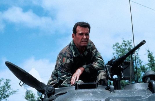 Der Tank: DVD oder Blu-ray leihen - VIDEOBUSTER.de