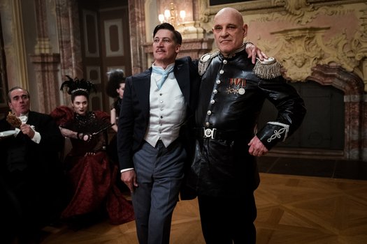 Mackie Messer: DVD oder Blu-ray leihen - VIDEOBUSTER.de